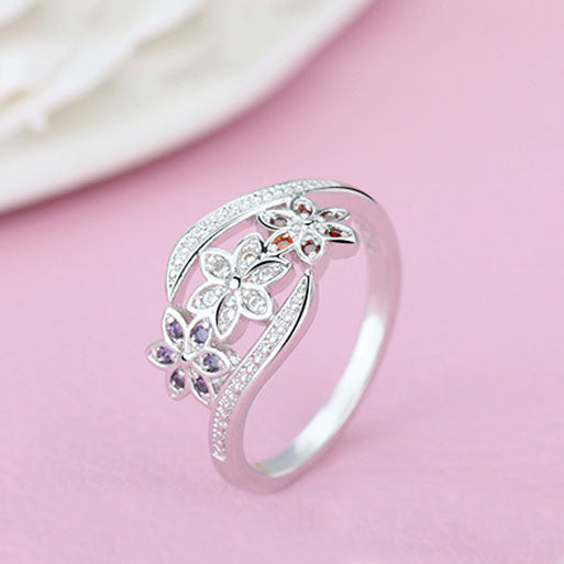 Beautiful Three Color Flower Ring – Freedom Look